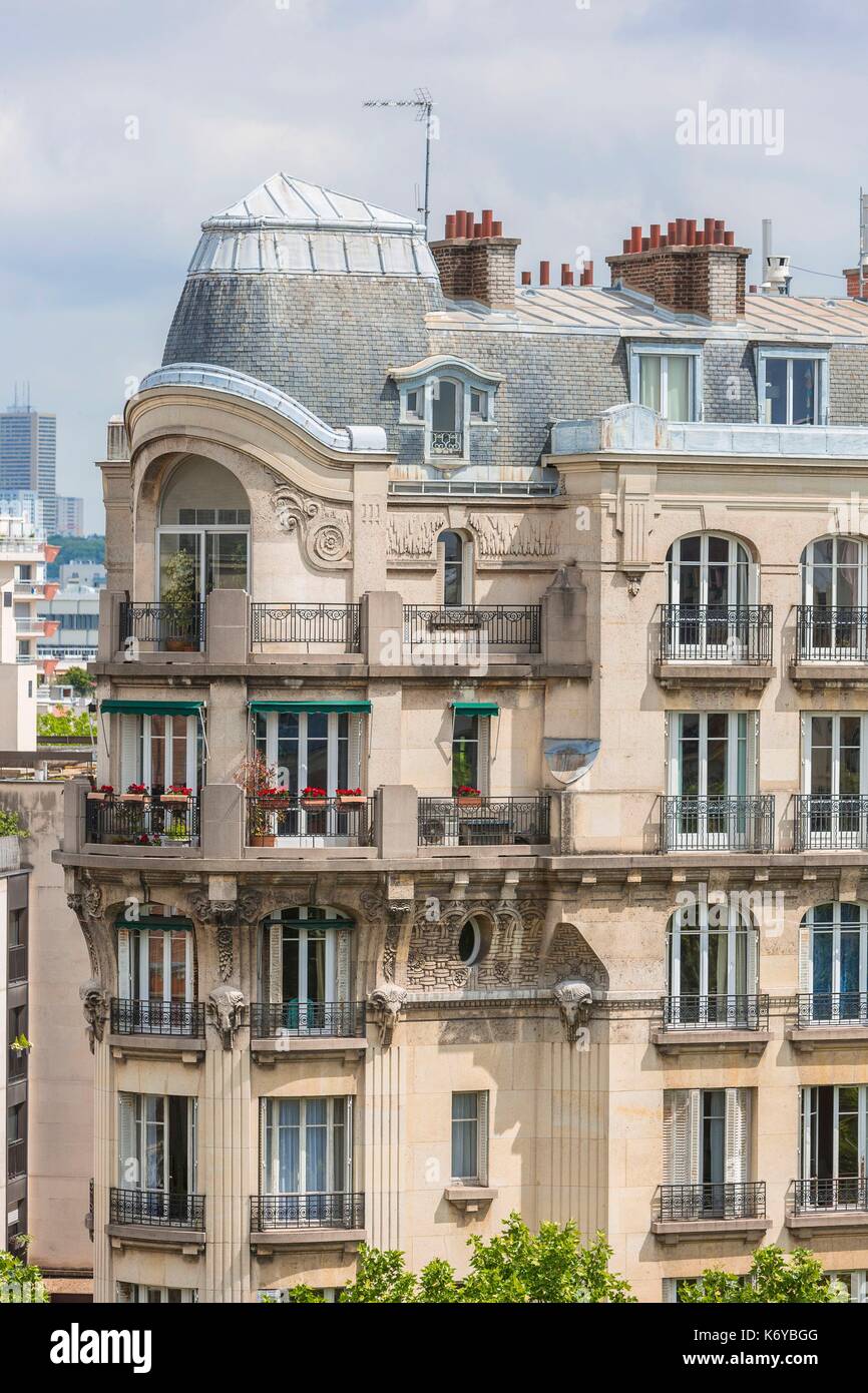 Square daumesnil hi-res stock photography and images - Alamy