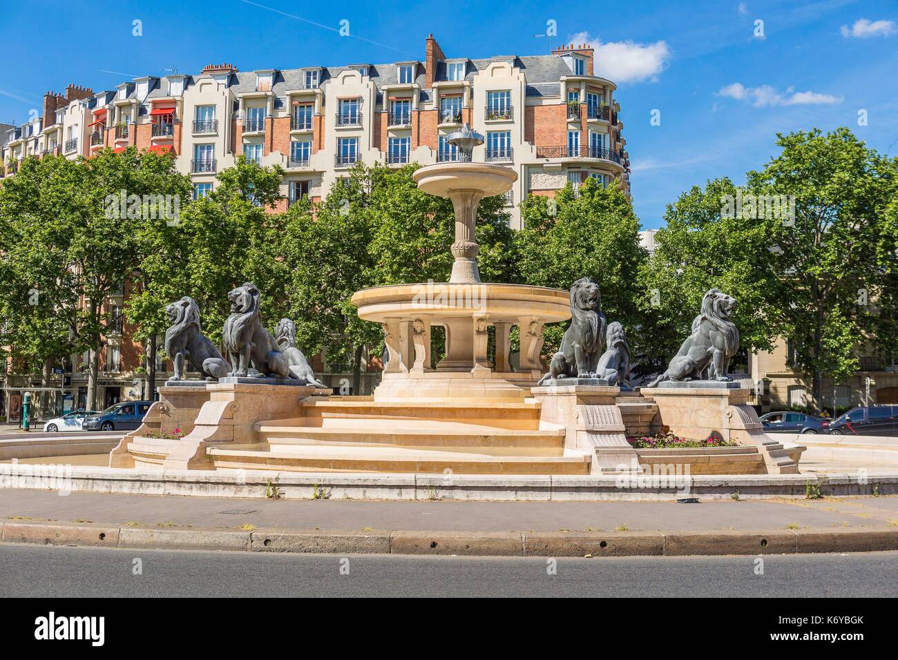 Square daumesnil hi-res stock photography and images - Alamy