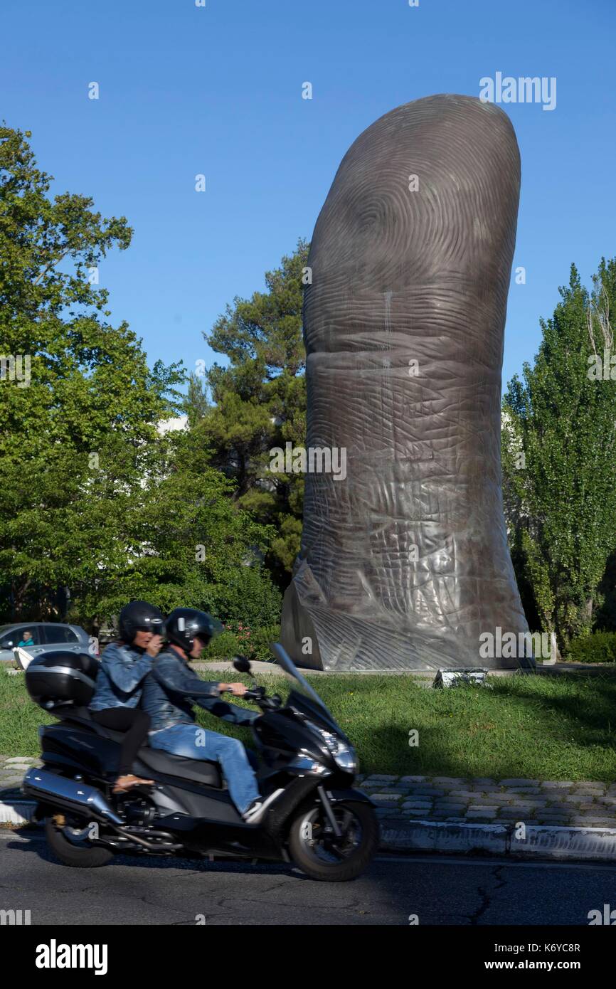 Thumb sculpture hi-res stock photography and images - Alamy