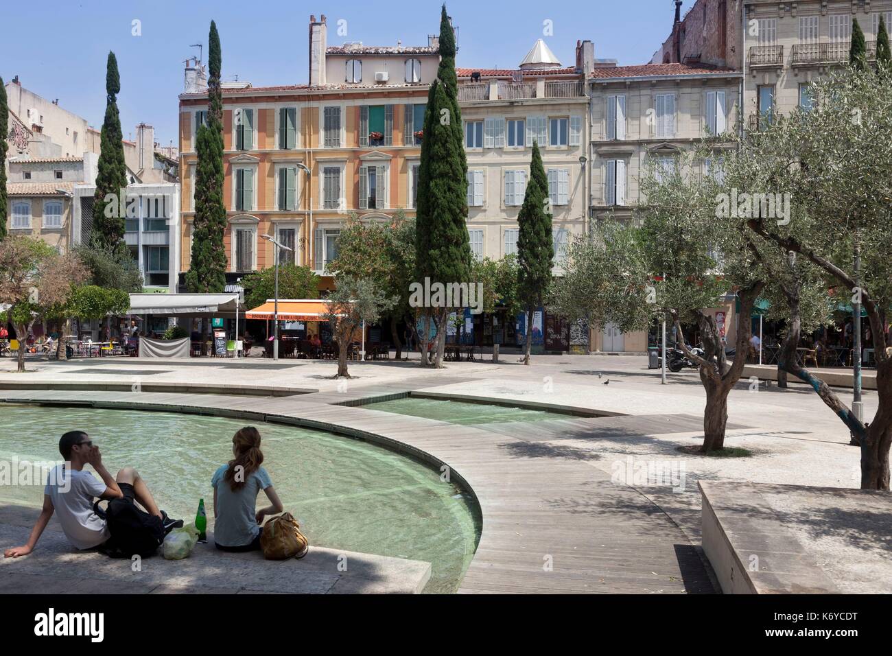 Cours julien district hi-res stock photography and images - Alamy