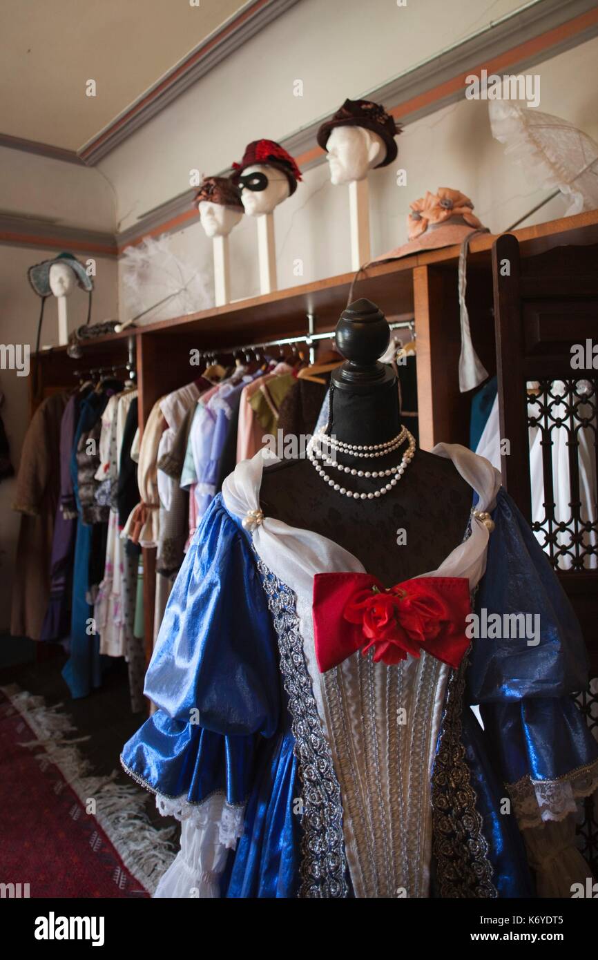 Clothes of the lady of the manor hi-res stock photography and images ...