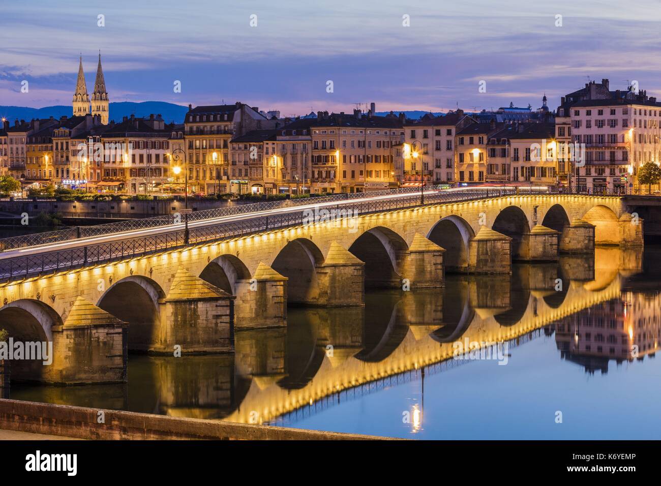 France, Saone et Loire, Macon, the bridge of Saint Laurent, quai ...