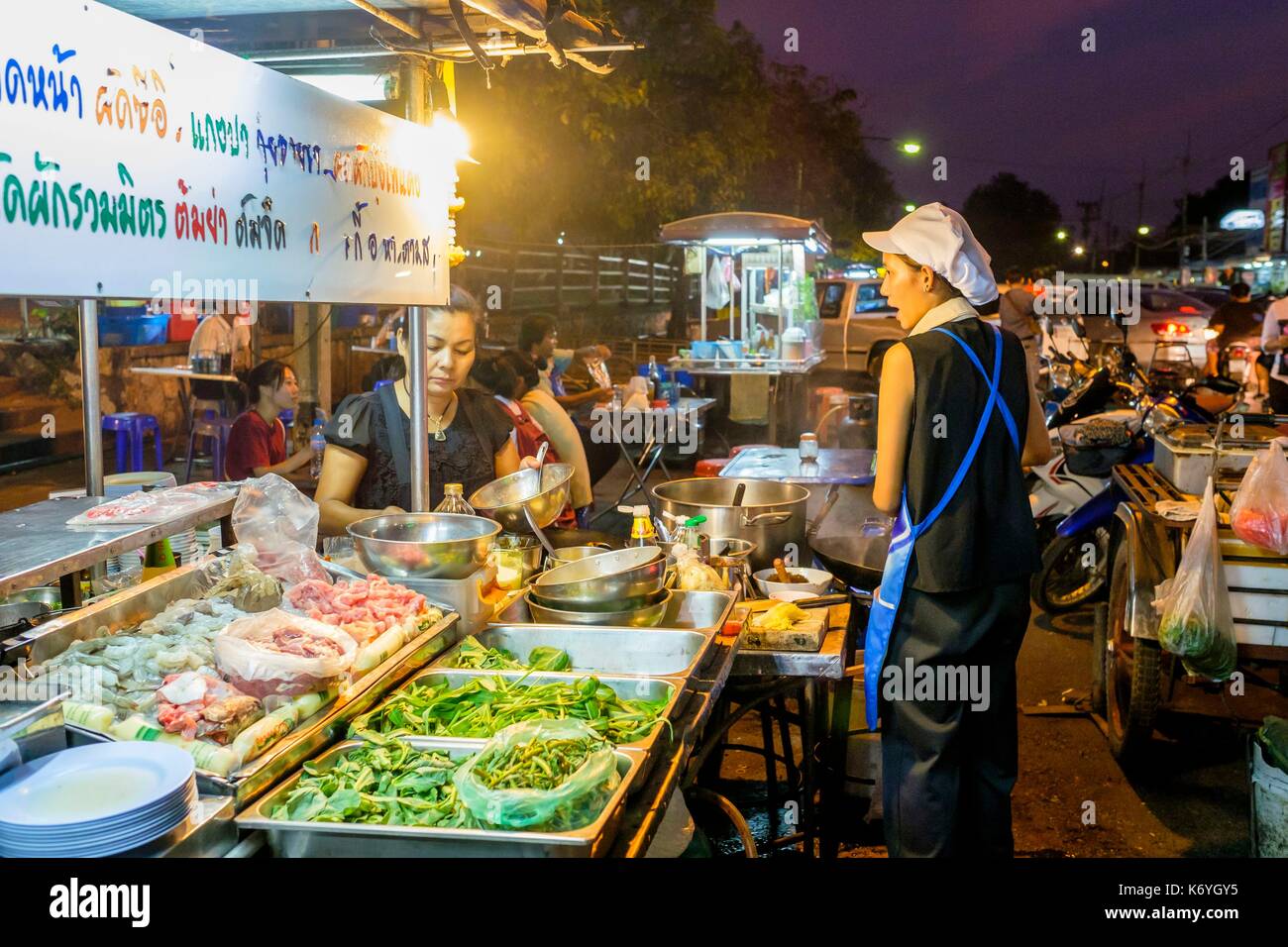 Thailand, Lopburi province, Lopburi, night market Stock Photo - Alamy