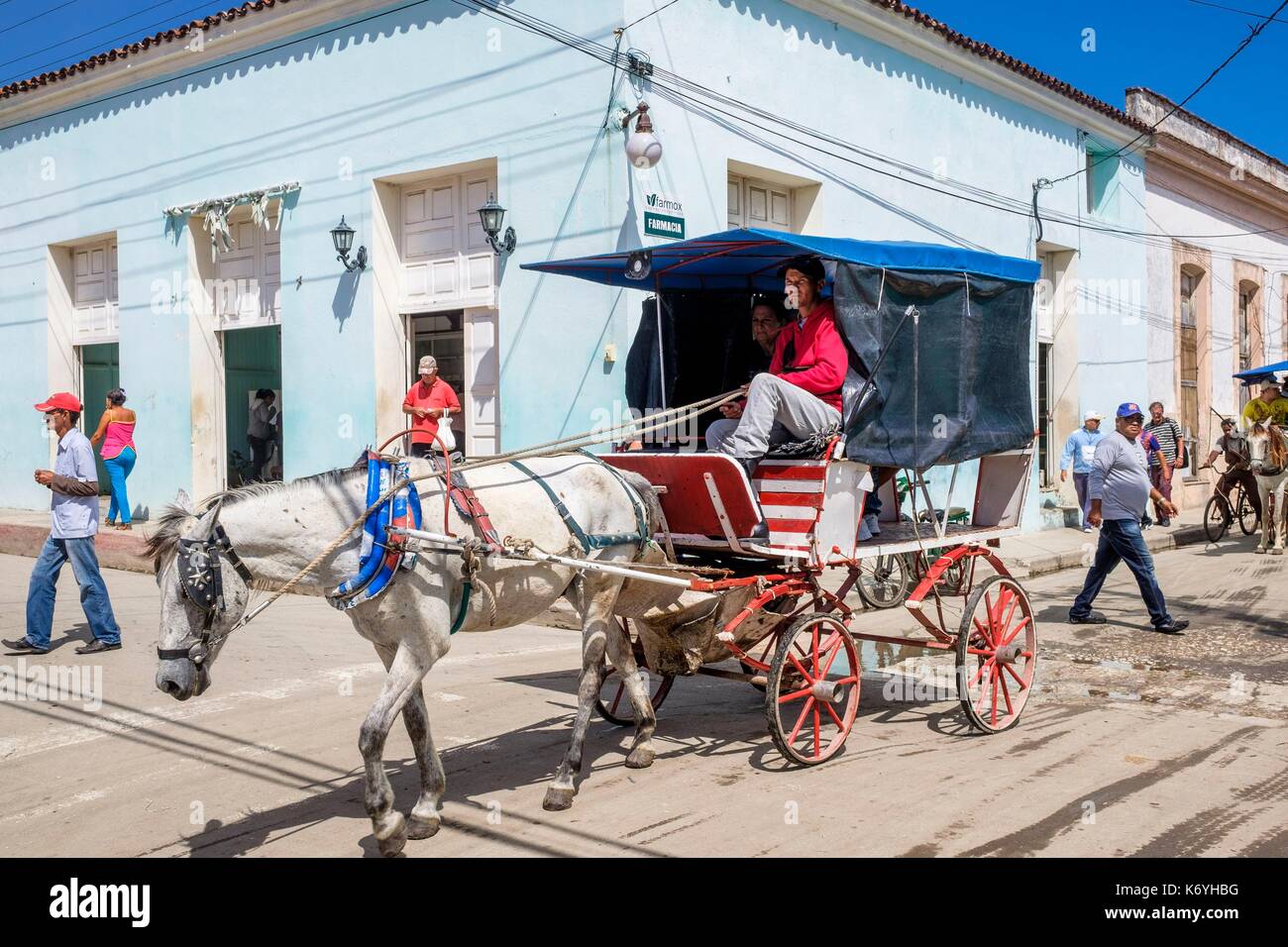 Holguin province cuba street hi-res stock photography and images - Alamy