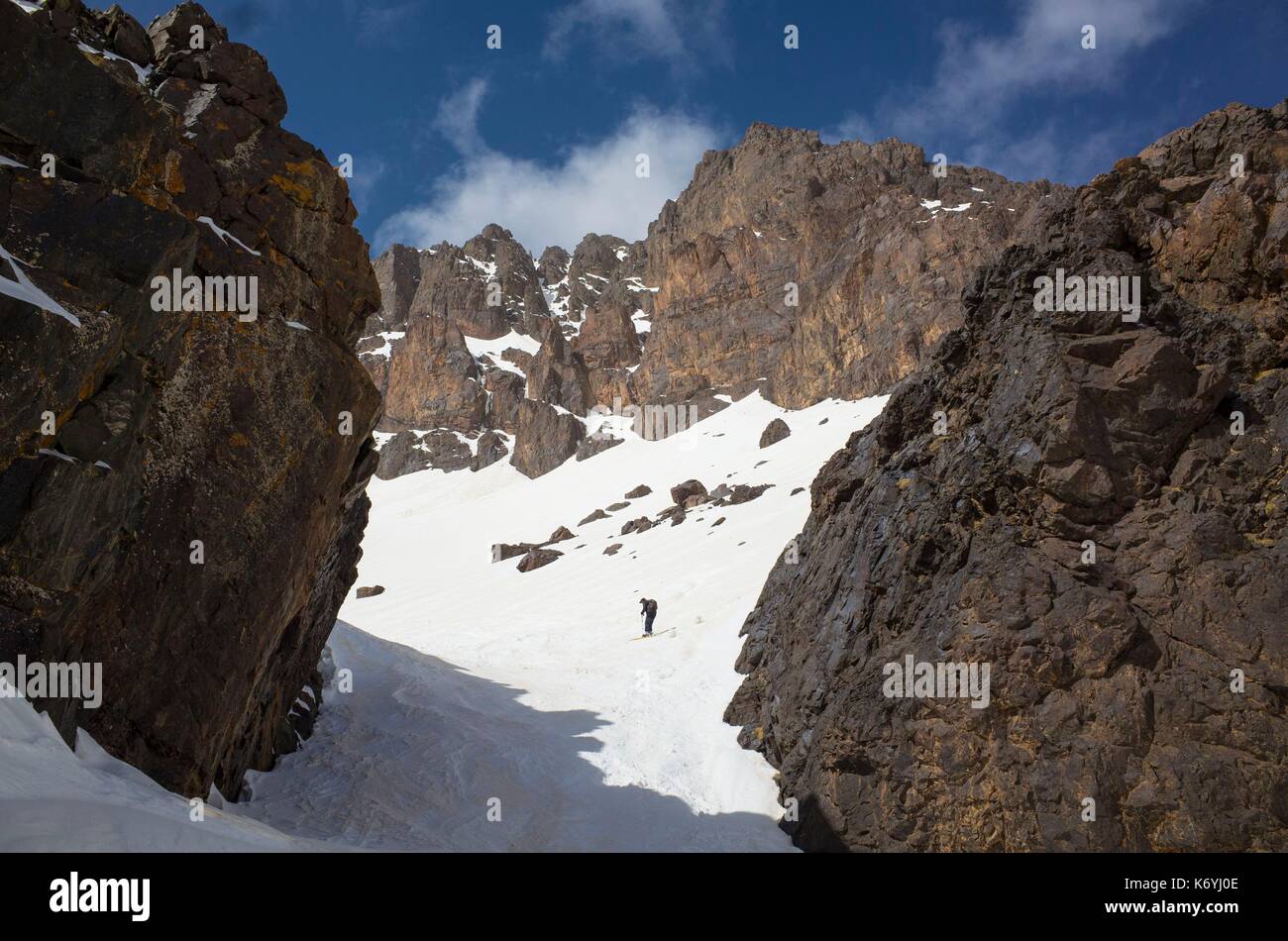 Morocco, High Atlas, skiers descending the Akioud (4000 m Stock Photo ...