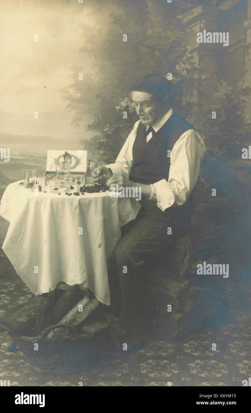 Fritz Wiesendanger Fotoalbum 3 Stock Photo - Alamy
