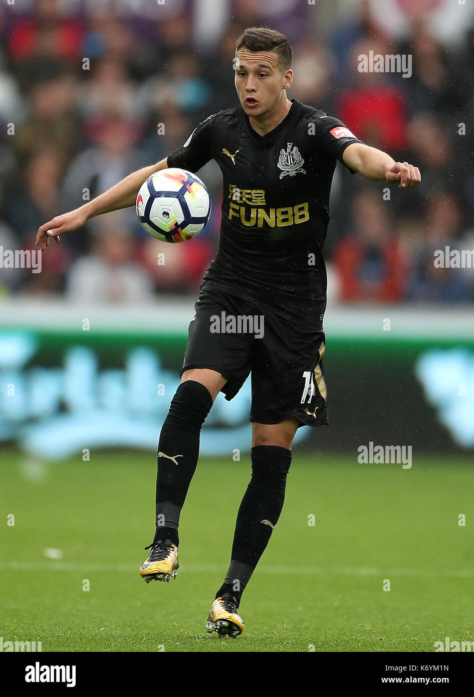 Newcastle United's Matt Ritchie Stock Photo - Alamy