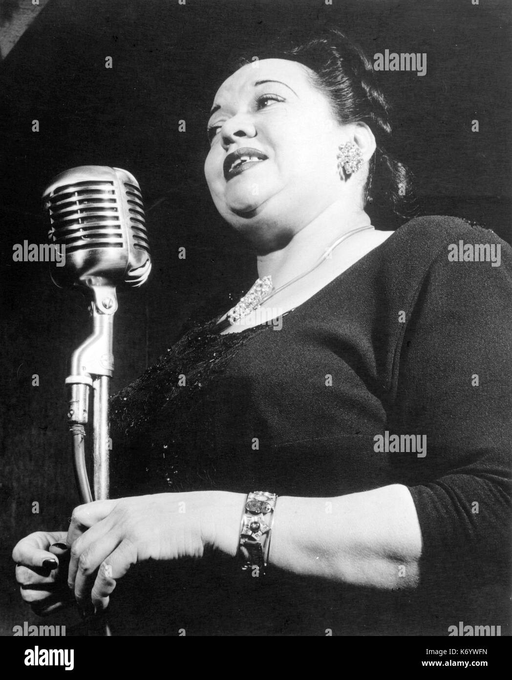 1900 1951 Black and White Stock Photos & Images - Alamy