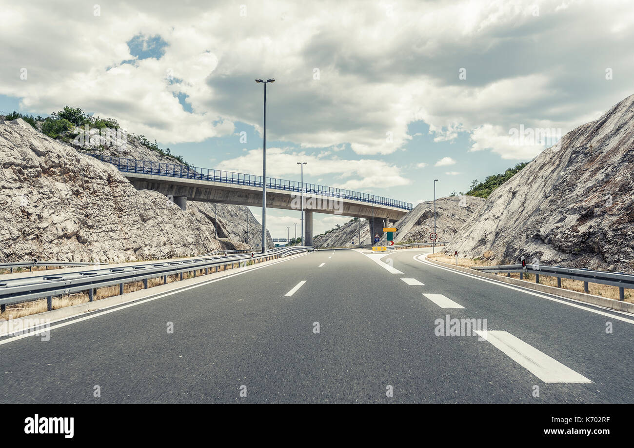 Highway overpass daytime bridge hi-res stock photography and images - Alamy