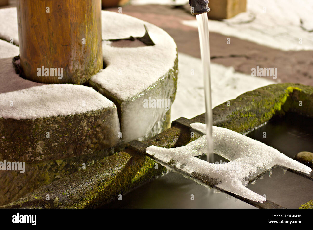 Fountain ice hi-res stock photography and images - Alamy