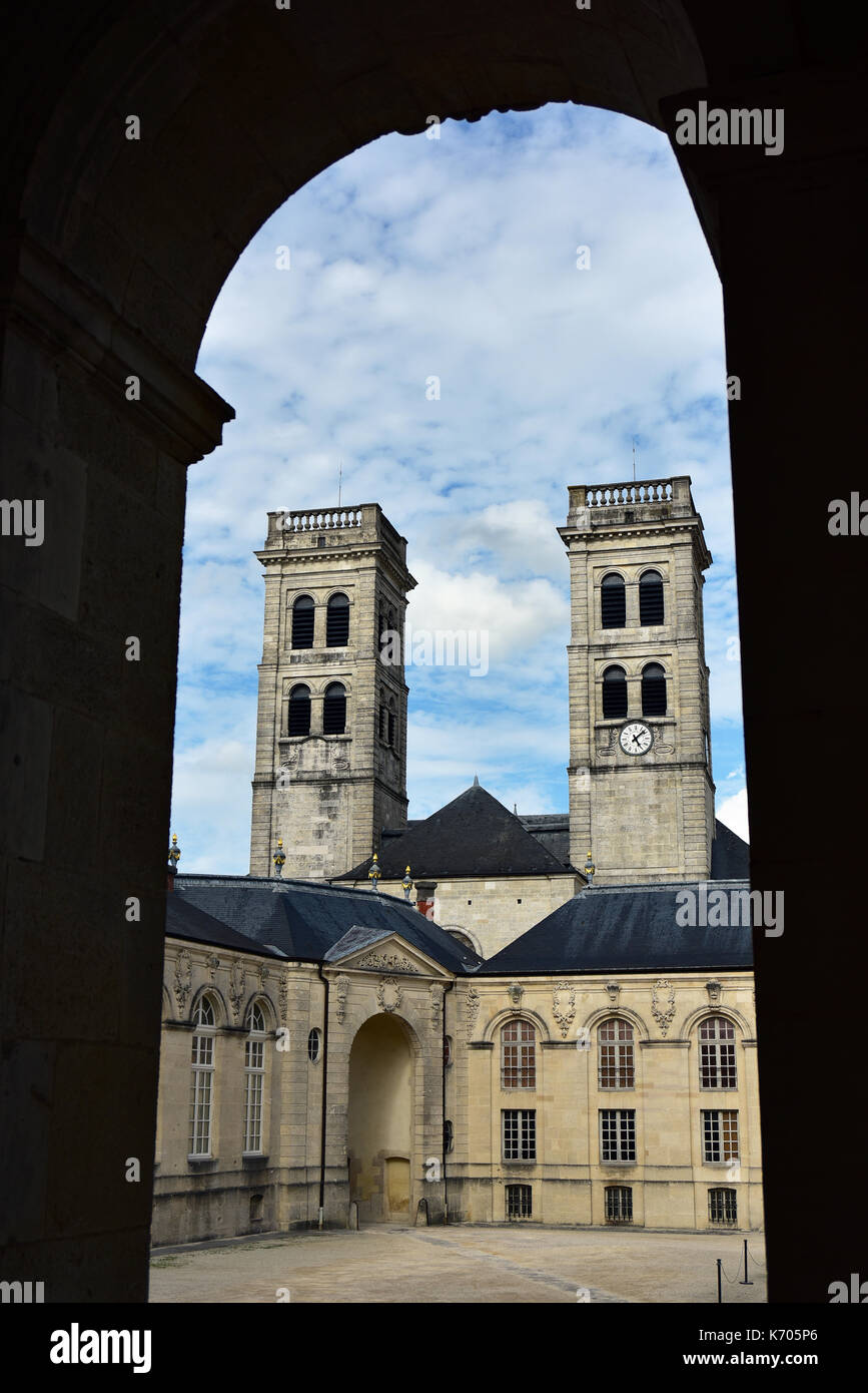 Verdun Cathedral Stock Photos & Verdun Cathedral Stock Images - Alamy