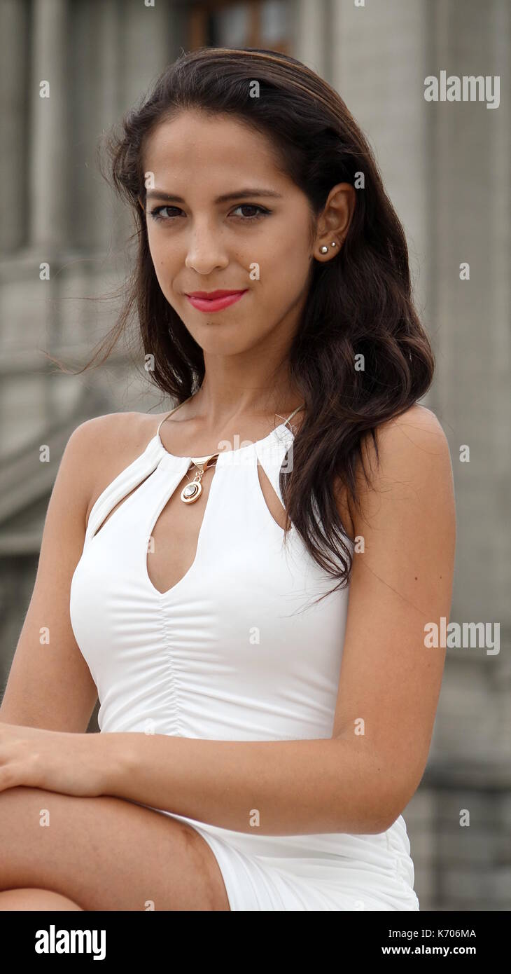 Pretty spanish woman hi-res stock photography and images - Alamy