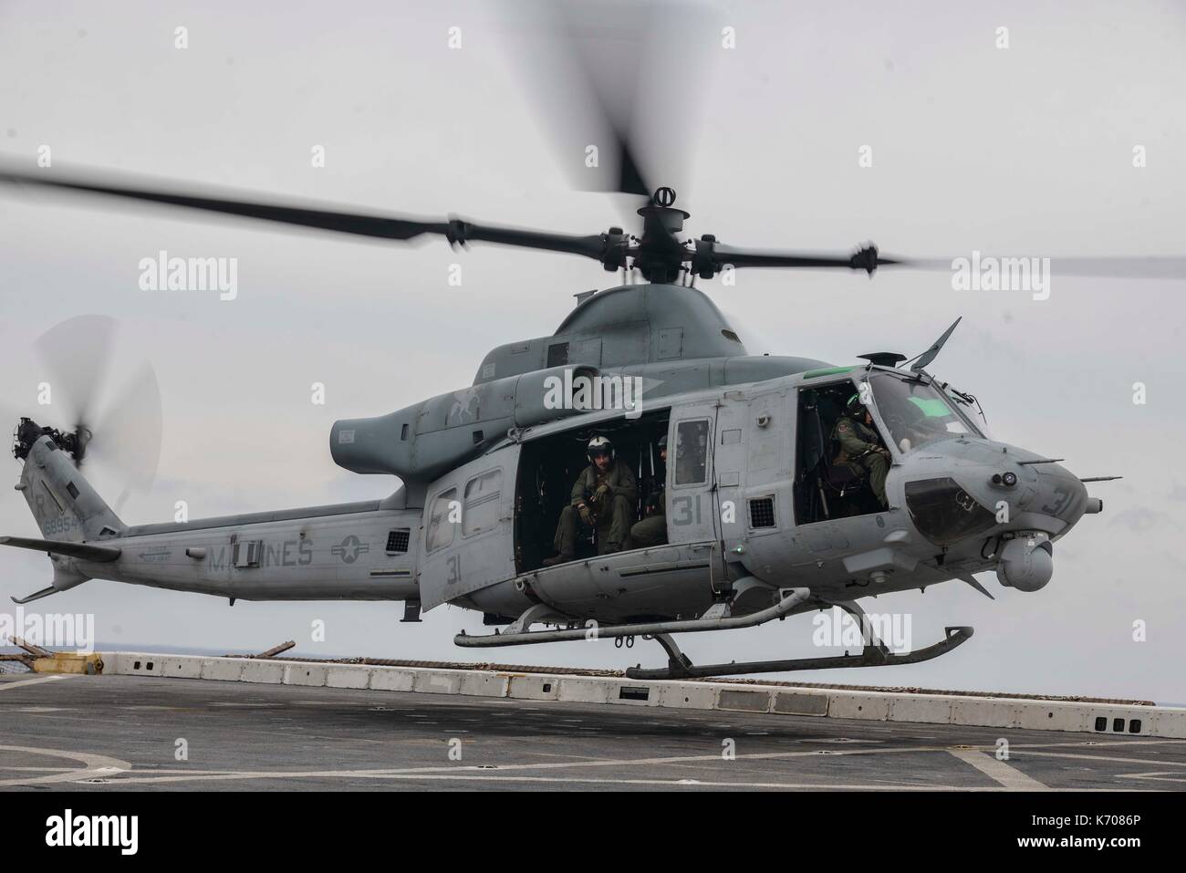 Uh 1y huey hi-res stock photography and images - Alamy Uh 1y huey hi-res stock photography and images - Alamy