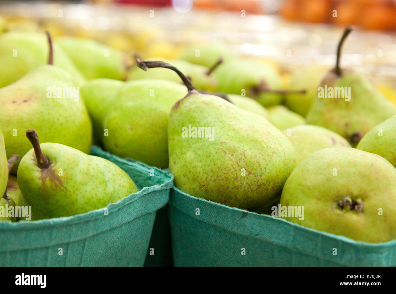 Fruit pear display hi-res stock photography and images - Alamy
