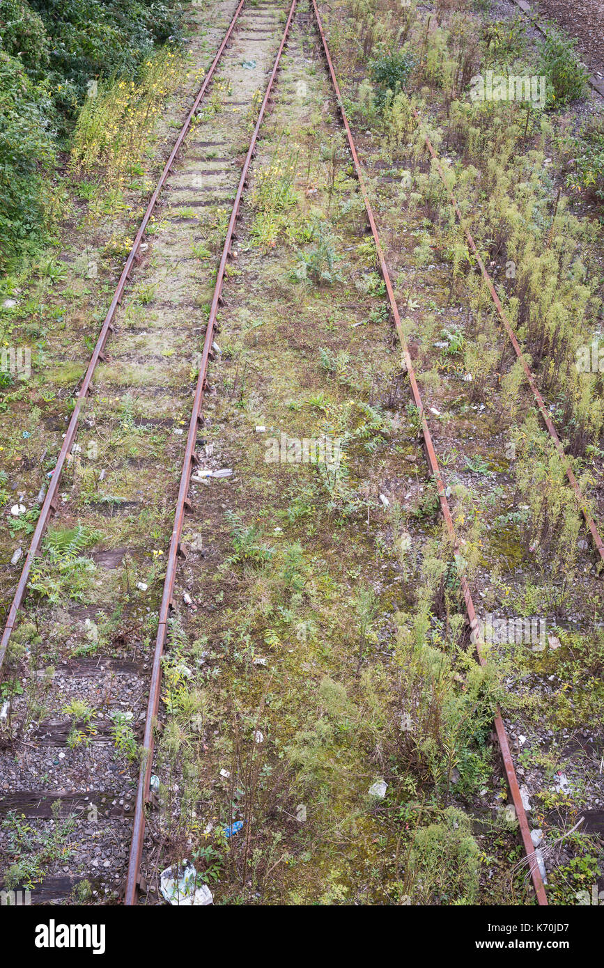 Disused railway lines hi-res stock photography and images - Alamy