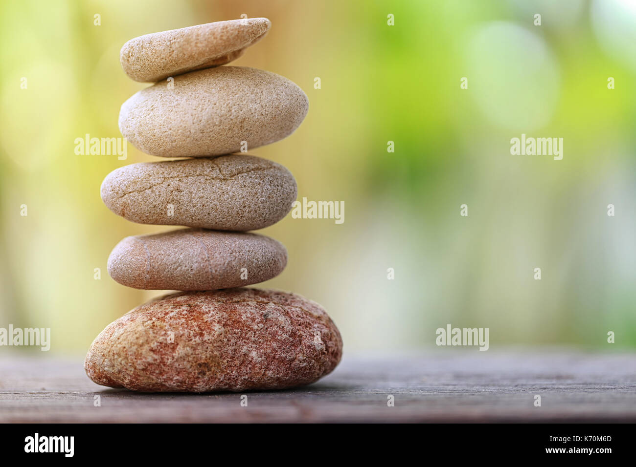 Balancing rock garden hi-res stock photography and images - Alamy