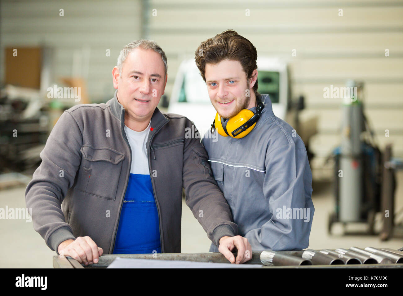 Industrial trainer apprentice hi-res stock photography and images - Alamy