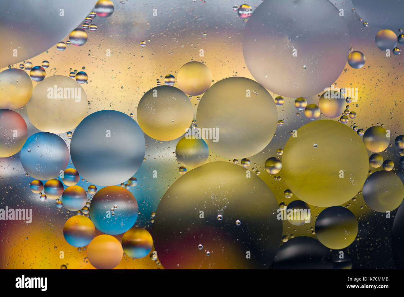 Multi Colured Oil and Water Bubble Abstract Background Wallpaper Stock ...
