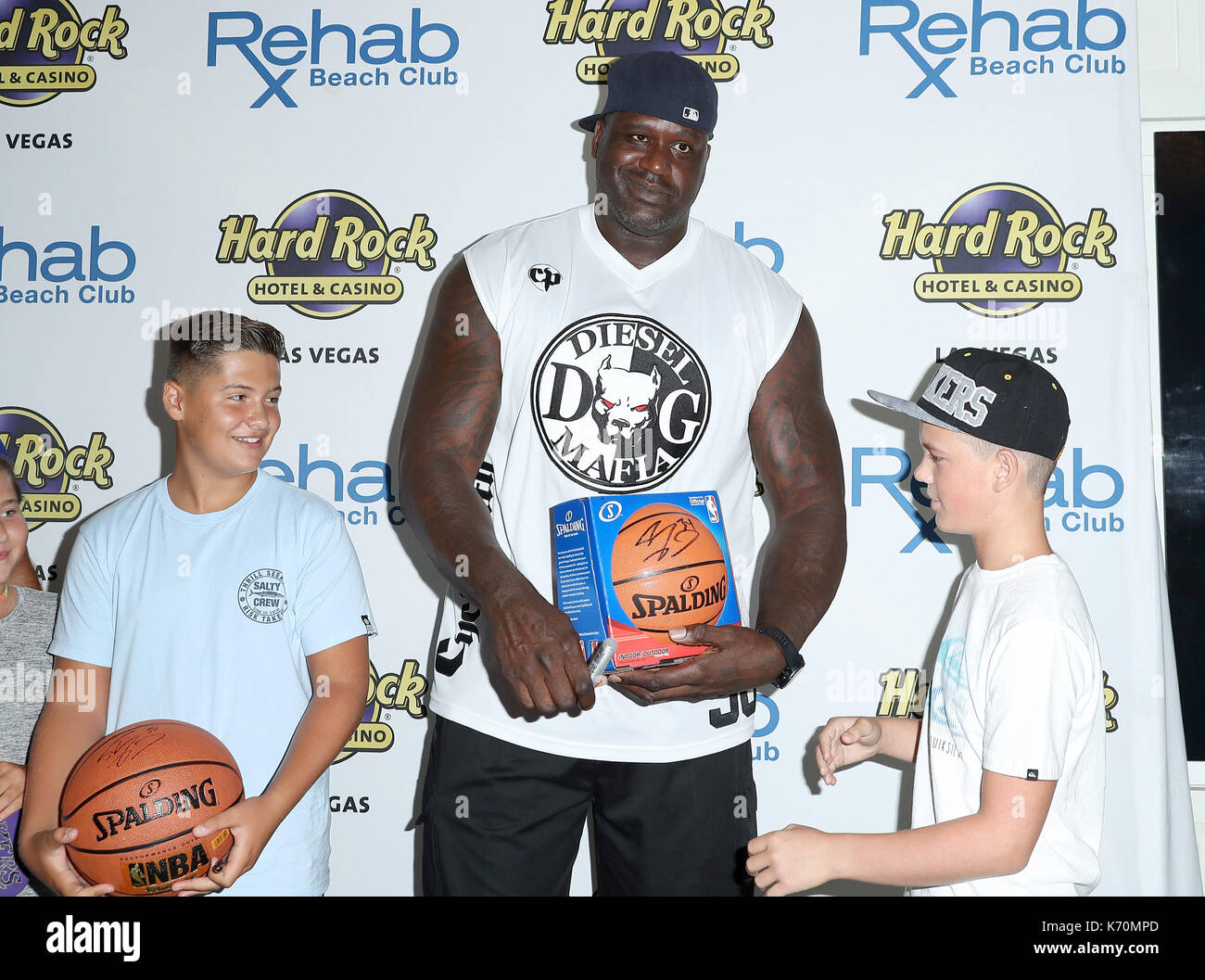 DJ Diesel AKA Shaq Makes Rehab Beach Club Debut at Hard Rock Hotel ...