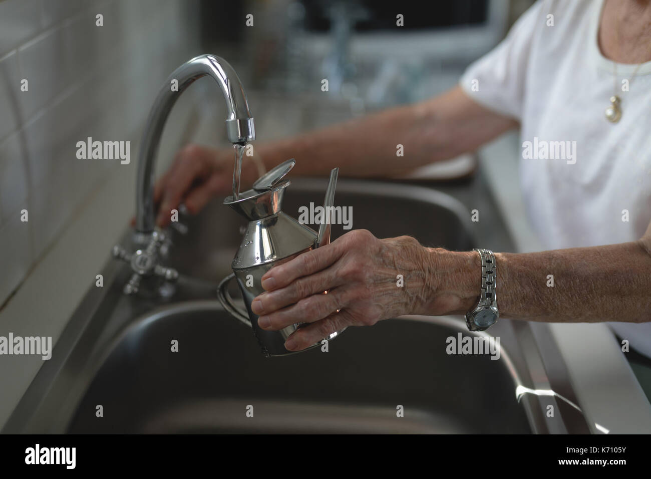 Filling jug water hi-res stock photography and images - Alamy