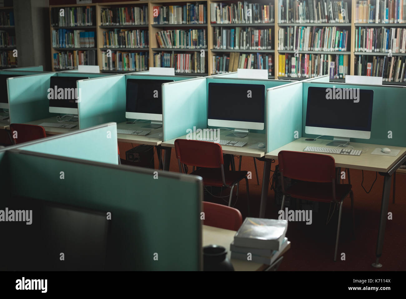 Personal bookshelf hi-res stock photography and images - Alamy