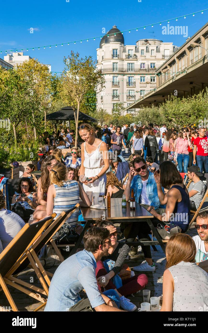 Paris ground control charolais hi-res stock photography and images - Alamy