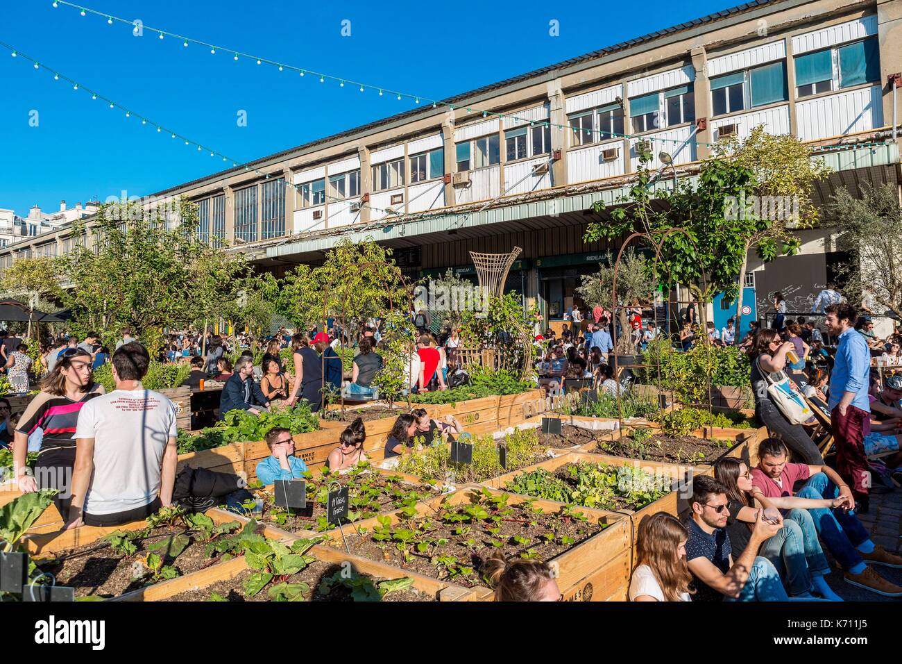 Paris ground control warehouse High Resolution Stock Photography and ...