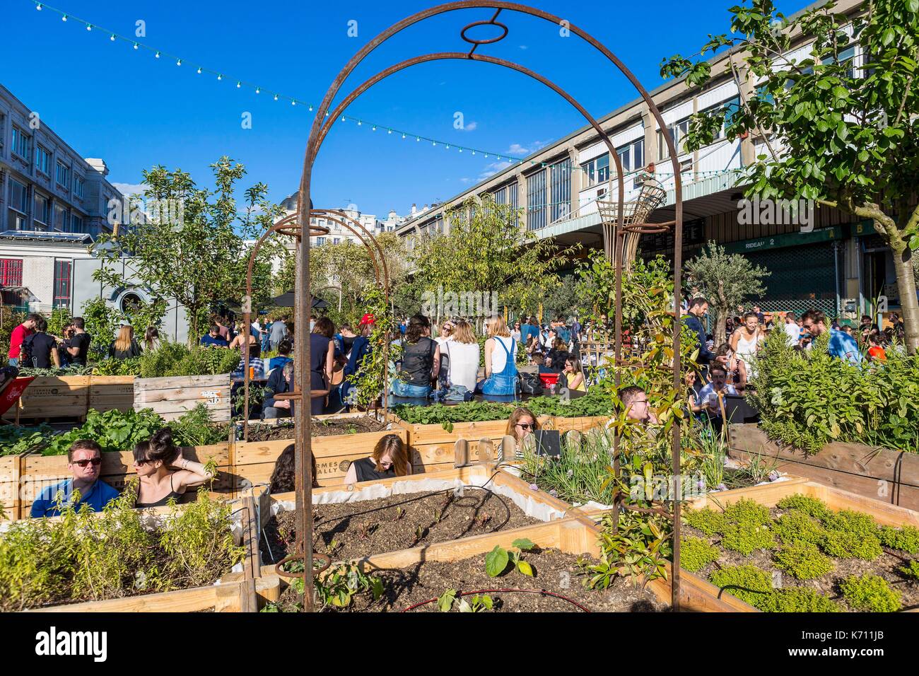 Paris ground control charolais hi-res stock photography and images - Alamy
