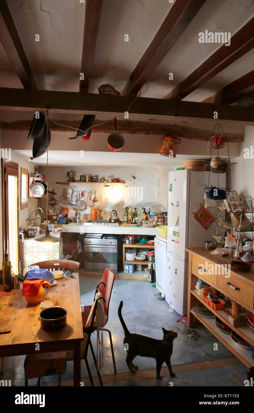 Rural furniture hi-res stock photography and images - Alamy