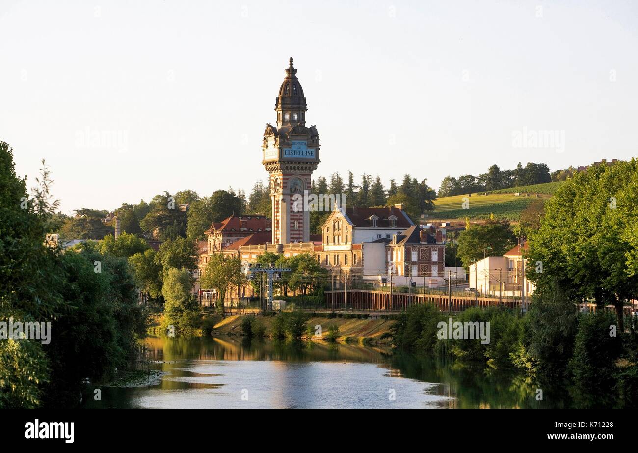 France, Marne, Epernay, Castellane tower with the river La Marne Stock ...