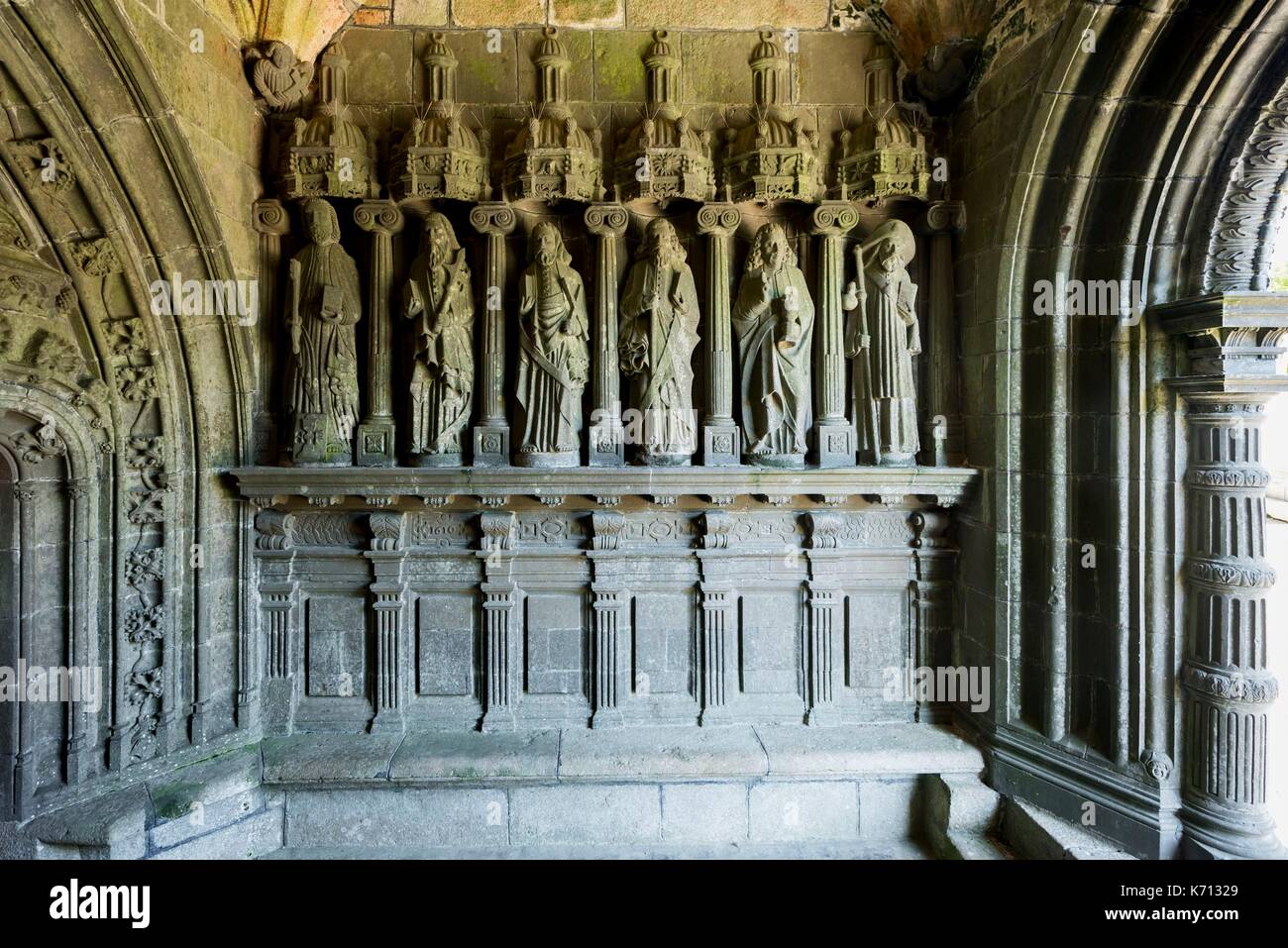 Saint servais finistere hi-res stock photography and images - Alamy