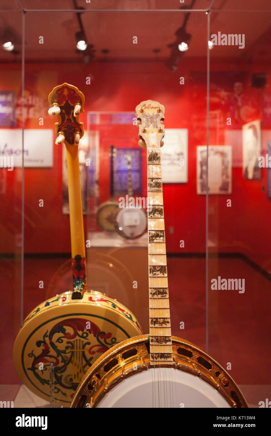 American banjo hi-res stock photography and images - Alamy