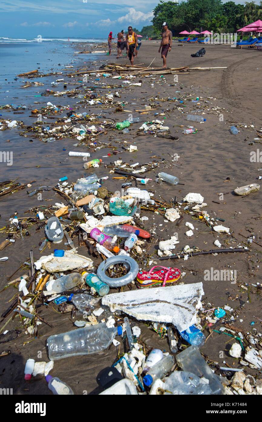 Indonesia, Bali, Seminyak, beach, pollution after a storm Stock Photo ...