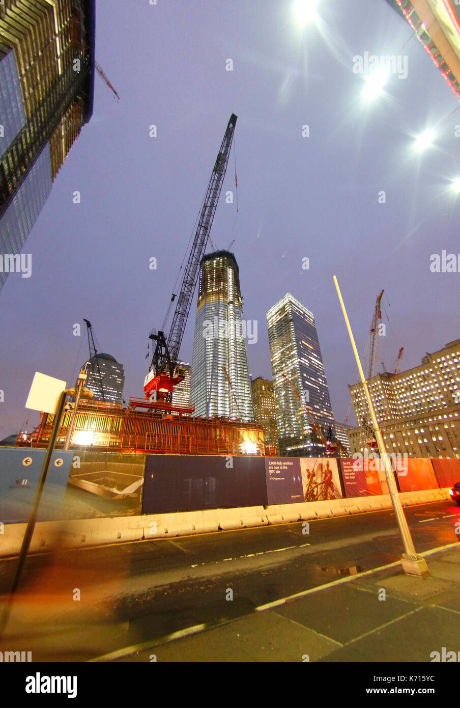 New york skyline night ground level hi-res stock photography and images ...