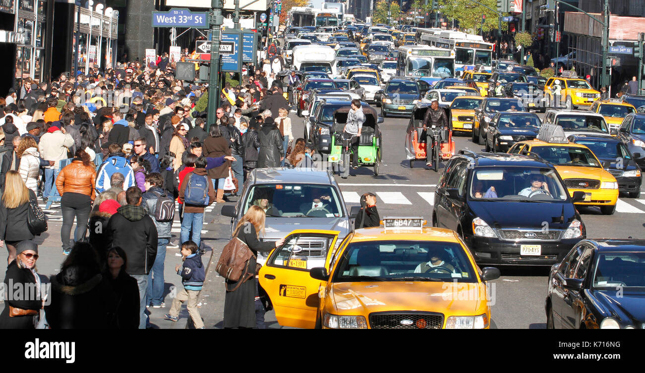 Traffic jam usa downtown hi-res stock photography and images - Alamy
