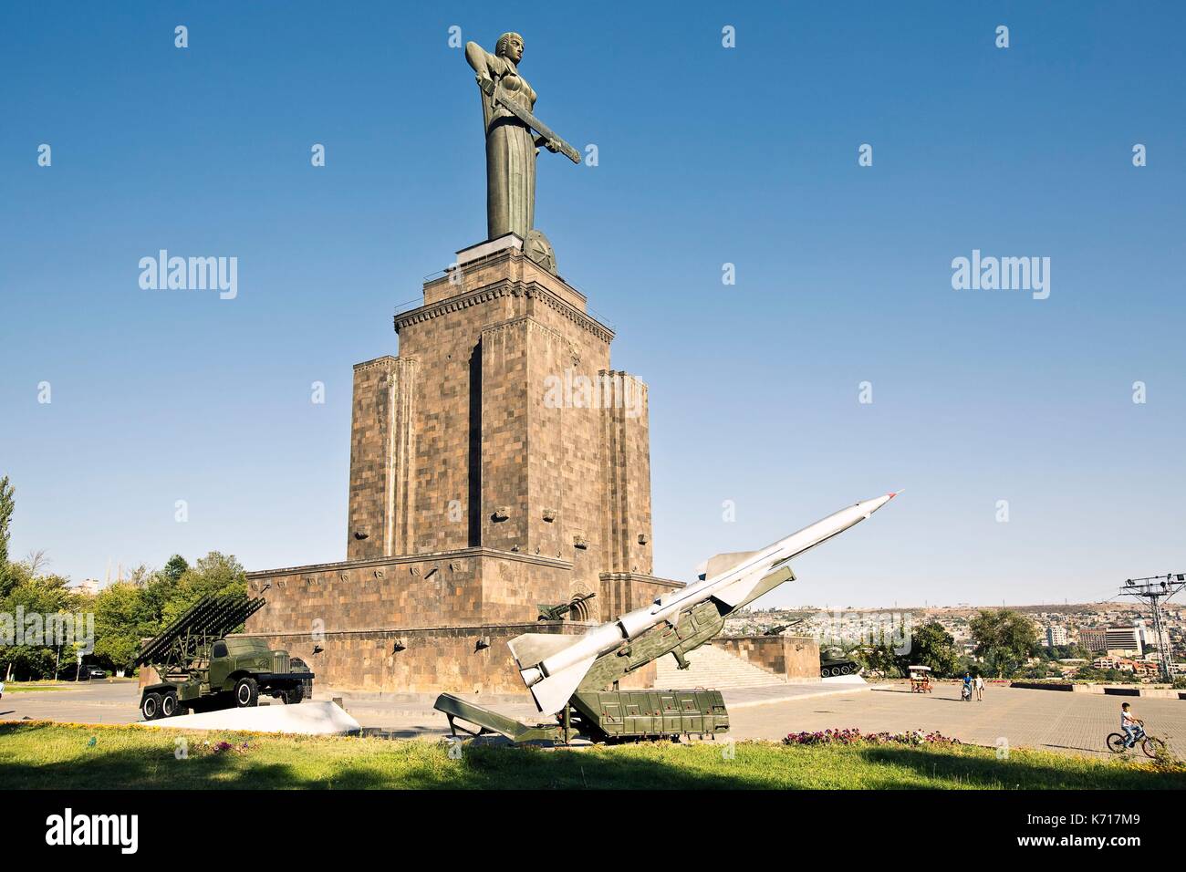 Armenia, Yerevan, Mother Armenia statue Stock Photo - Alamy
