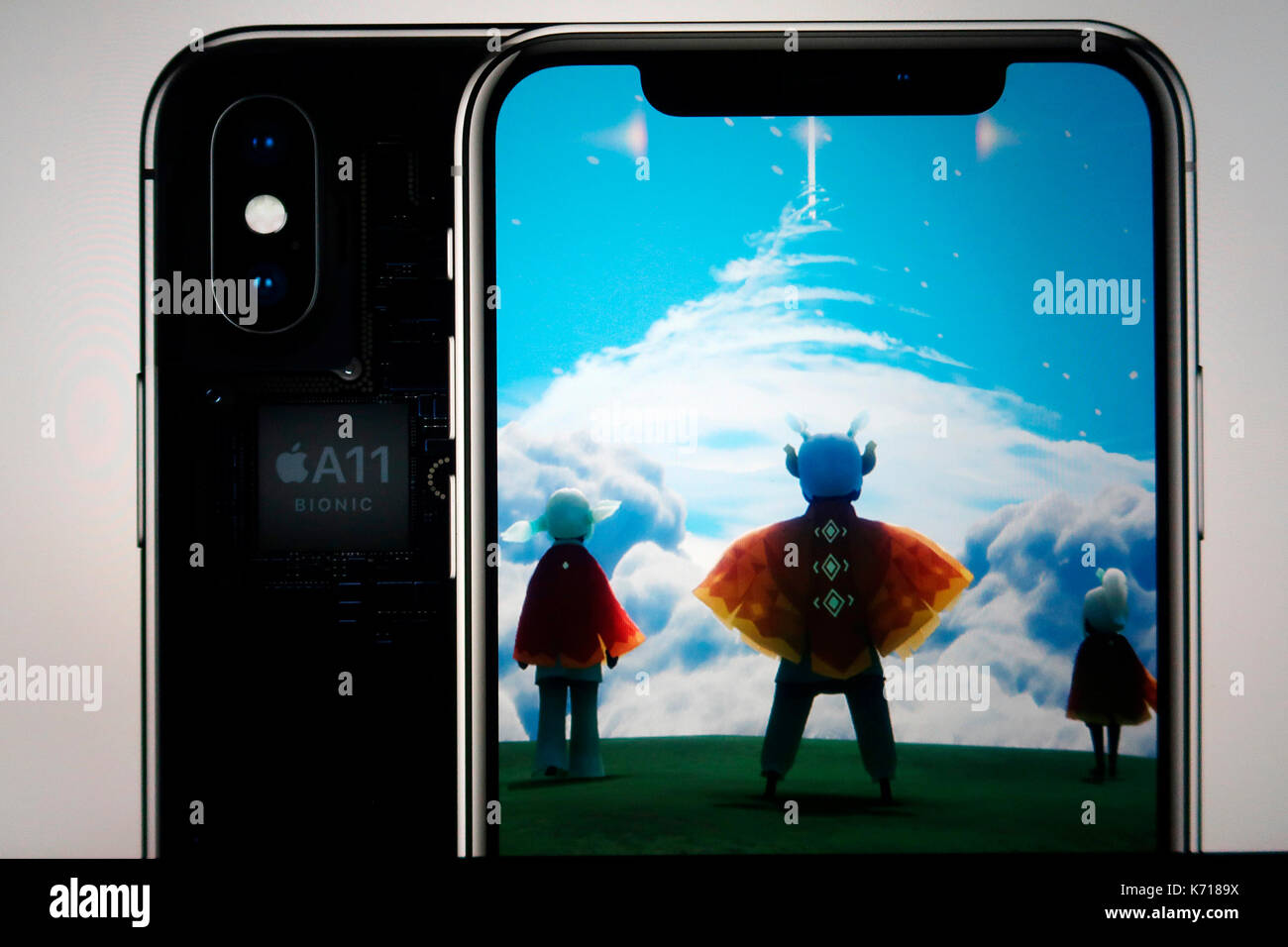 Apple iPhone X Stock Photo - Alamy