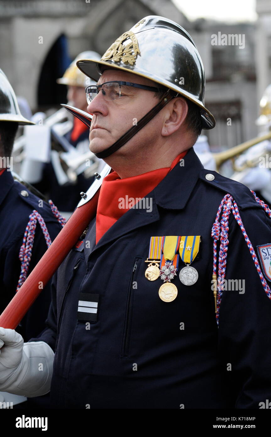 Firemen pay homage to the victims of Feyzin petrol refinery disaster ...