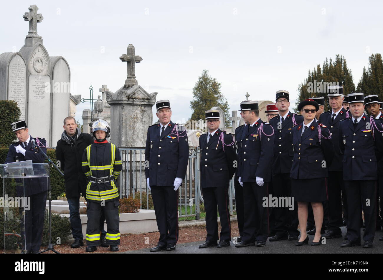 Firemen pay homage to the victims of Feyzin petrol refinery disaster ...