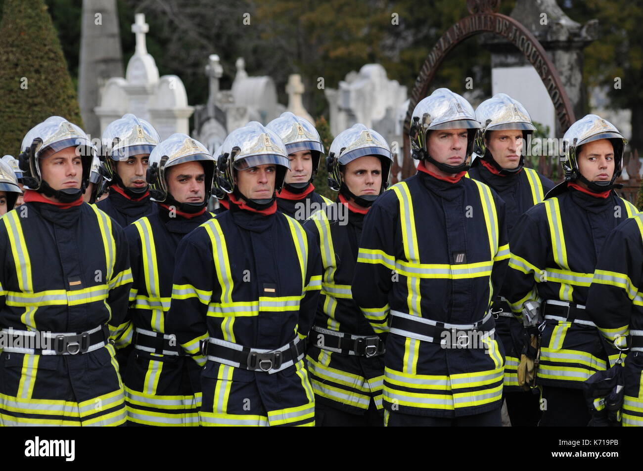 Firemen pay homage to the victims of Feyzin petrol refinery disaster ...