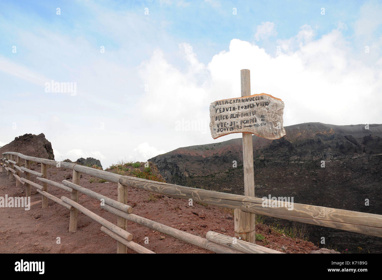 Vesuvius national park hi-res stock photography and images - Alamy