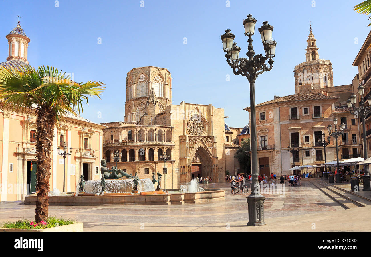 Medieval valencia hi-res stock photography and images - Alamy