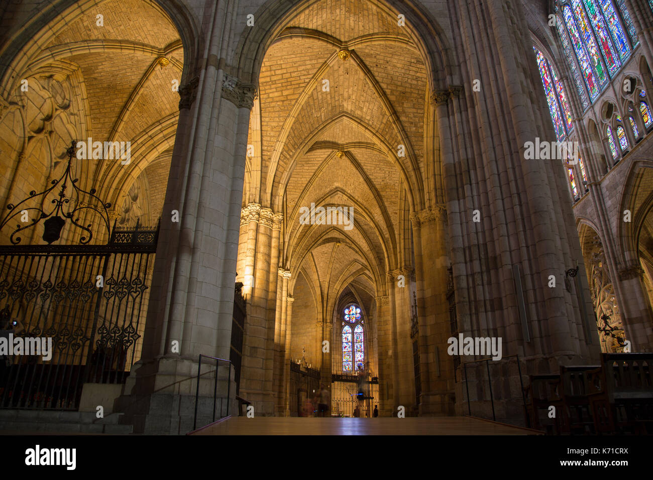 Interior Of Leon Cathedral High Resolution Stock Photography and Images ...