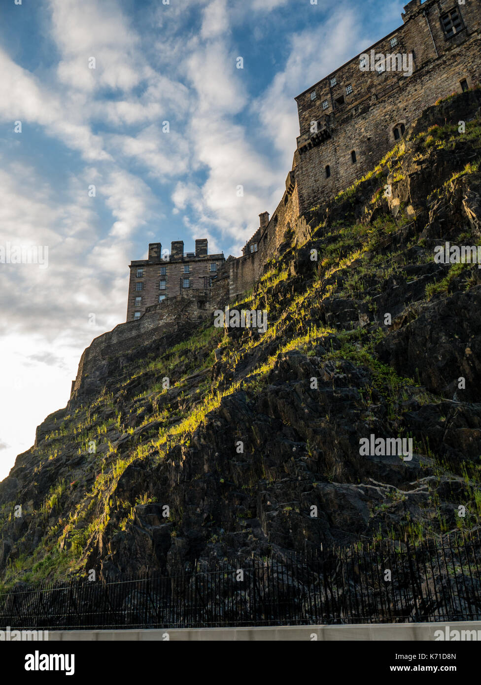 Edinburgh sunset landscape hi-res stock photography and images - Alamy