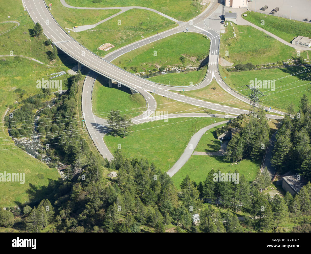 Beautiful mountain intersections hi-res stock photography and images ...