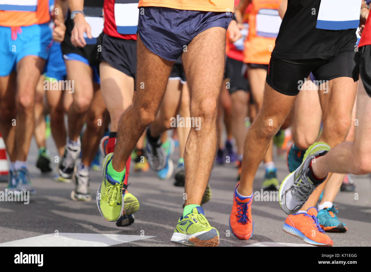 Marathon runner struggling hi-res stock photography and images - Alamy
