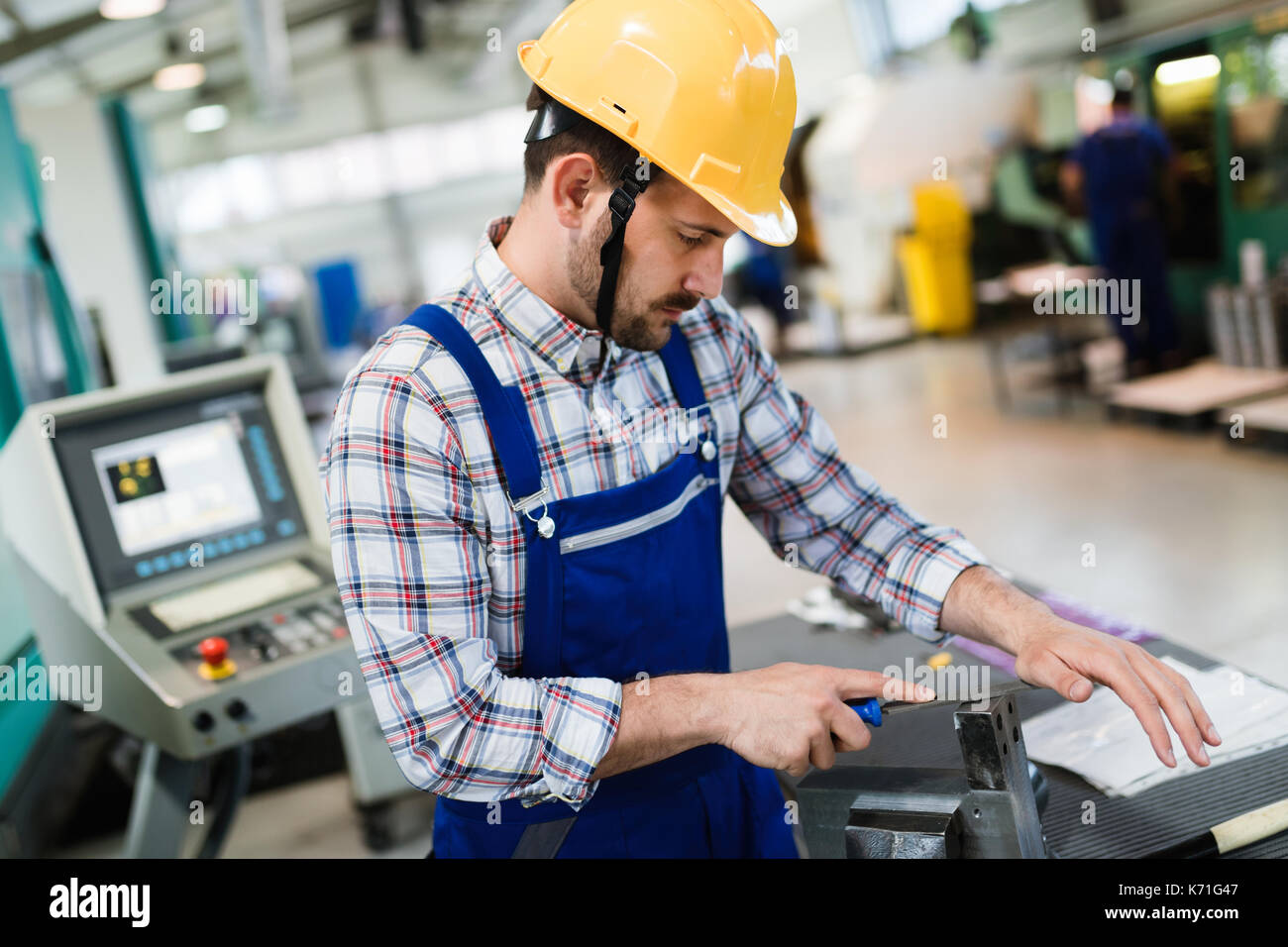 Industrial worker male hi-res stock photography and images - Alamy