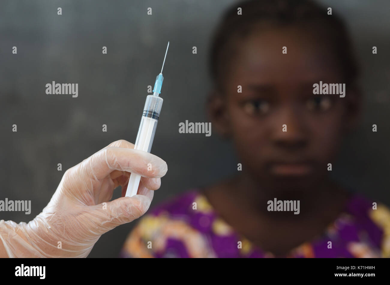 African child injection hi-res stock photography and images - Alamy
