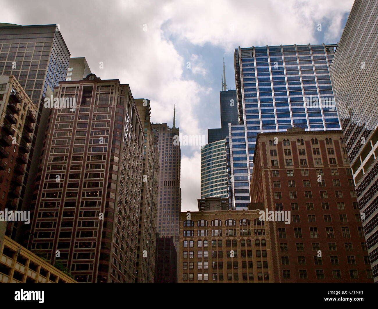 Chicago diamond building hi-res stock photography and images - Alamy