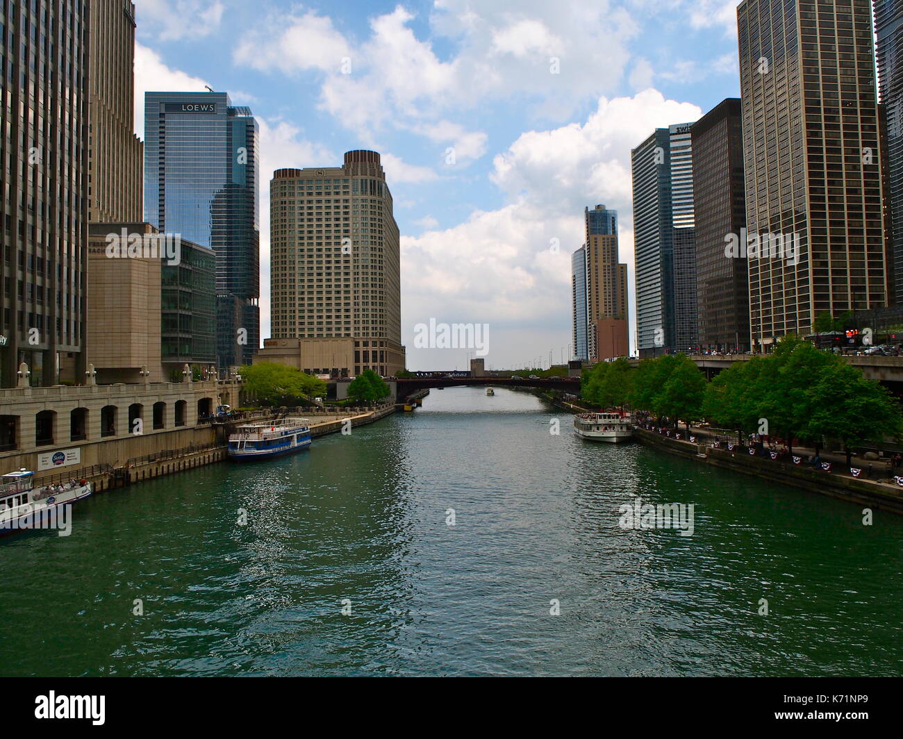 Chicago diamond building hi-res stock photography and images - Alamy